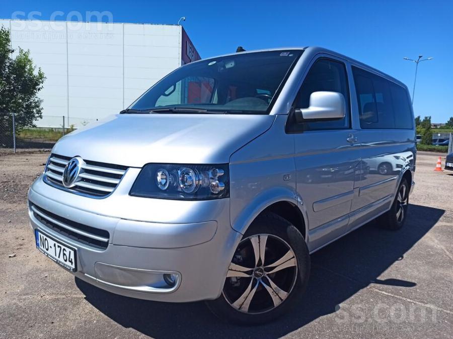 Pelēks Volkswagen T5 2005 Daugavpils, ar dzinēja tilpumu 2.50 L un nobraukumu 225 tūkst. km par 9500 €, foto 1 vietnē AUTOMOTO.COM.LV