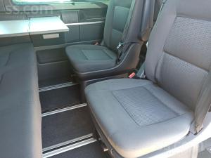 Pelēks Volkswagen T5 2005 Daugavpils, ar dzinēja tilpumu 2.50 L un nobraukumu 225 tūkst. km par 9500 €, foto 16 vietnē AUTOMOTO.COM.LV
