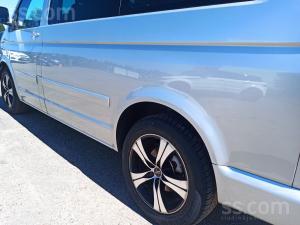 Pelēks Volkswagen T5 2005 Daugavpils, ar dzinēja tilpumu 2.50 L un nobraukumu 225 tūkst. km par 9500 €, foto 21 vietnē AUTOMOTO.COM.LV