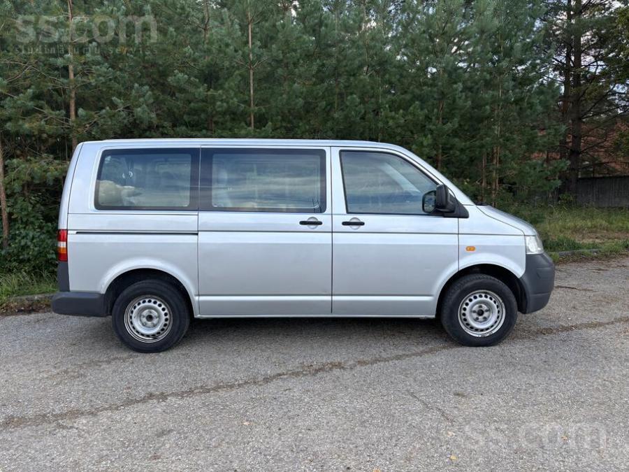 Pelēks Volkswagen T5 2007 Ogre, ar dzinēja tilpumu 1.90 L un nobraukumu 193 tūkst. km par 7100 €, foto 3 vietnē AUTOMOTO.COM.LV