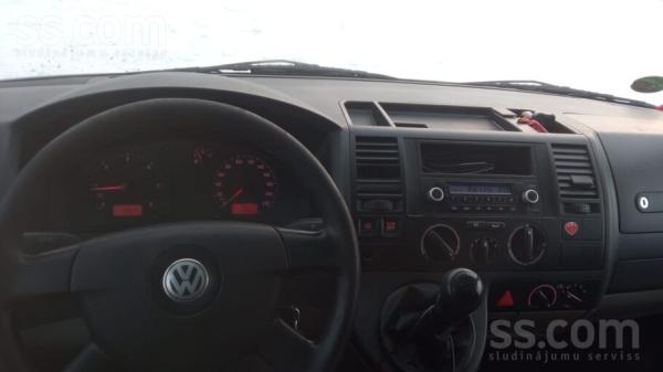 Grey Volkswagen T5 2008 in Rezekne, with an engine capacity of 1.90 L and mileage of 320 thousand km for 7100 €, photo 1 on AUTOMOTO.COM.LV
