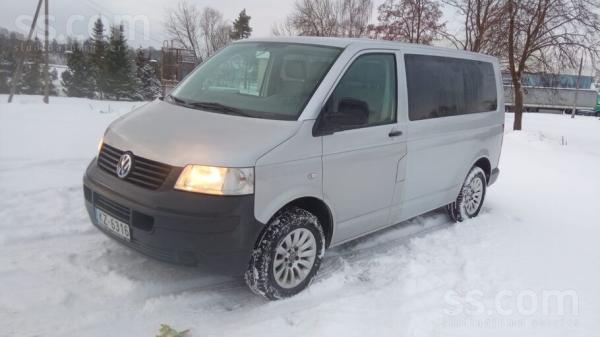 Grey Volkswagen T5 2008 in Rezekne, with an engine capacity of 1.90 L and mileage of 320 thousand km for 7100 €, photo 3 on AUTOMOTO.COM.LV