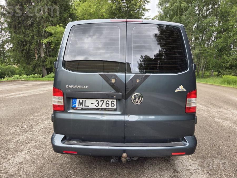 Pelēks Volkswagen T5 2009 Tukums, ar dzinēja tilpumu 2.50 L un nobraukumu 380 tūkst. km par 6550 €, foto 7 vietnē AUTOMOTO.COM.LV