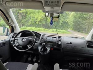 Pelēks Volkswagen T5 2009 Tukums, ar dzinēja tilpumu 2.50 L un nobraukumu 380 tūkst. km par 6550 €, foto 10 vietnē AUTOMOTO.COM.LV