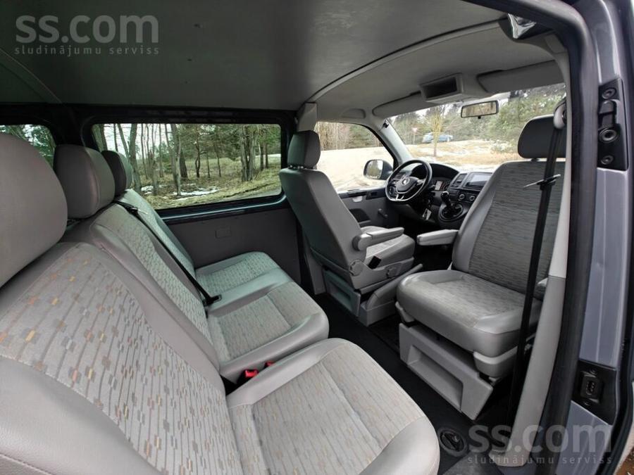 Pelēks Volkswagen T5 2010 Rīga, ar dzinēja tilpumu 2.00 L un nobraukumu 297 tūkst. km par 9900 €, foto 8 vietnē AUTOMOTO.COM.LV