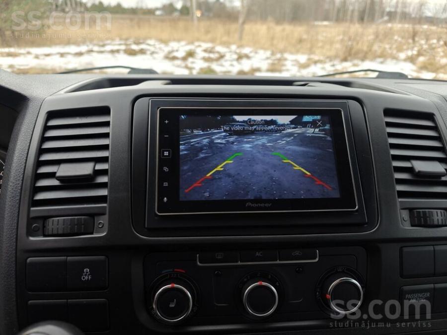 Pelēks Volkswagen T5 2010 Rīga, ar dzinēja tilpumu 2.00 L un nobraukumu 297 tūkst. km par 9900 €, foto 10 vietnē AUTOMOTO.COM.LV