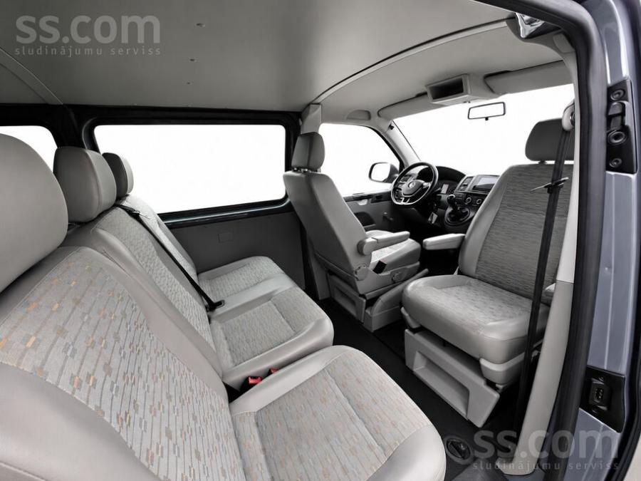 Pelēks Volkswagen T5 2010 Rīga, ar dzinēja tilpumu 2.00 L un nobraukumu 297 tūkst. km par 9900 €, foto 12 vietnē AUTOMOTO.COM.LV