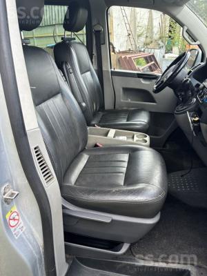 Grey Volkswagen T5 2010 in Aizkraukle, with an engine capacity of 2.00 L and mileage of 323 thousand km for 4300 €, photo 13 on AUTOMOTO.COM.LV