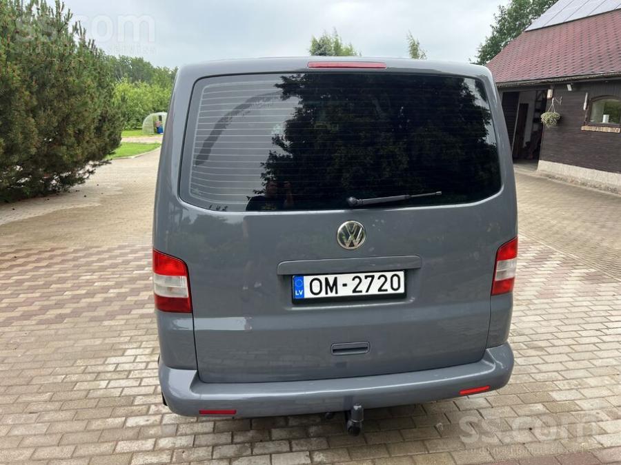 Pelēks Volkswagen T5 2011 Dobele, ar dzinēja tilpumu 2.00 L un nobraukumu 331 tūkst. km par 10500 €, foto 10 vietnē AUTOMOTO.COM.LV