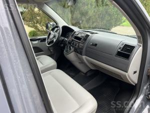 Pelēks Volkswagen T5 2011 Dobele, ar dzinēja tilpumu 2.00 L un nobraukumu 331 tūkst. km par 10500 €, foto 15 vietnē AUTOMOTO.COM.LV