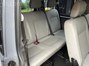 Pelēks Volkswagen T5 2011 Dobele, ar dzinēja tilpumu 2.00 L un nobraukumu 331 tūkst. km par 10500 €, foto 21 vietnē AUTOMOTO.COM.LV
