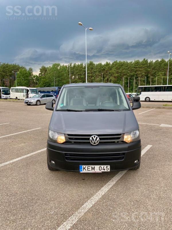 Grey Volkswagen T5 2013 in Vilnius, with an engine capacity of 2.00 L and mileage of 406 thousand km for 6000 €, photo 2 on AUTOMOTO.COM.LV