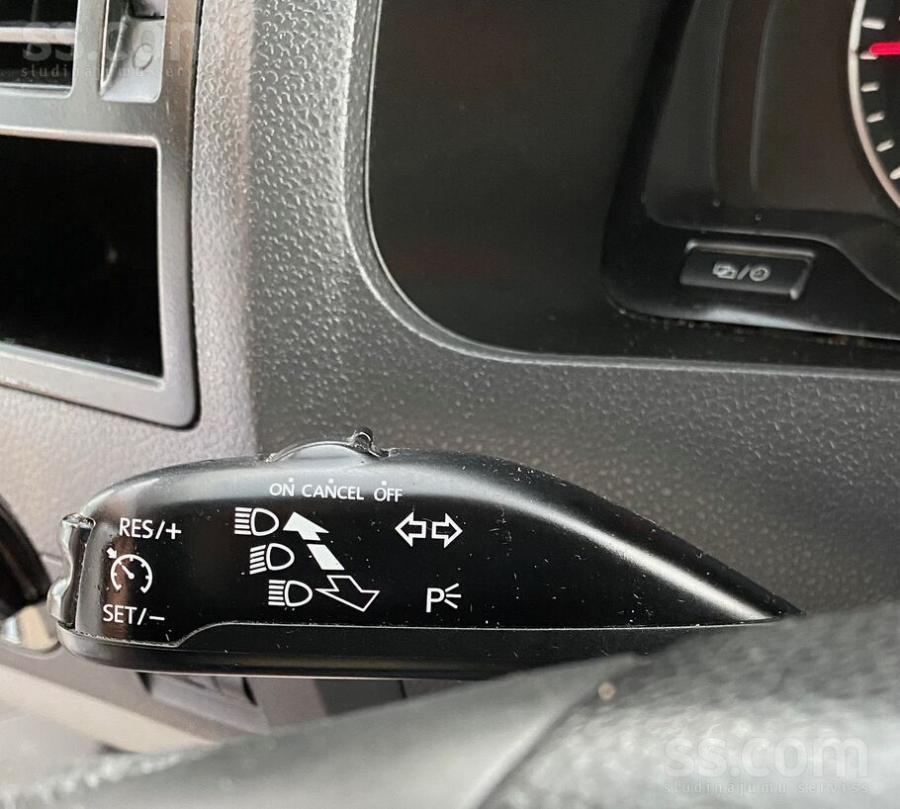 Grey Volkswagen T5 2013 in Vilnius, with an engine capacity of 2.00 L and mileage of 406 thousand km for 6000 €, photo 15 on AUTOMOTO.COM.LV