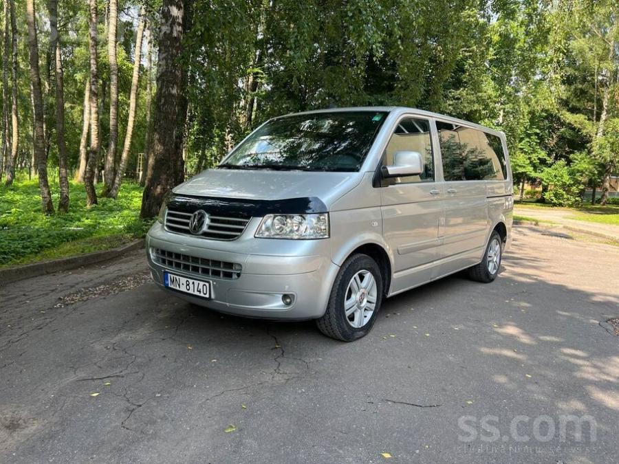 Pelēks Volkswagen T5 2004 Rīga, ar dzinēja tilpumu 2.50 L un nobraukumu 441 tūkst. km par 5900 €, foto 1 vietnē AUTOMOTO.COM.LV