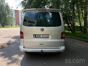 Pelēks Volkswagen T5 2004 Rīga, ar dzinēja tilpumu 2.50 L un nobraukumu 441 tūkst. km par 5900 €, foto 6 vietnē AUTOMOTO.COM.LV