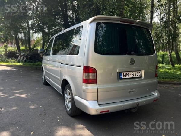 Pelēks Volkswagen T5 2004 Rīga, ar dzinēja tilpumu 2.50 L un nobraukumu 441 tūkst. km par 5900 €, foto 6 vietnē AUTOMOTO.COM.LV