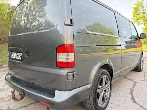 Pelēks Volkswagen T5 2010 Tukums, ar dzinēja tilpumu 2.00 L un nobraukumu 199 tūkst. km par 9950 €, foto 5 vietnē AUTOMOTO.COM.LV