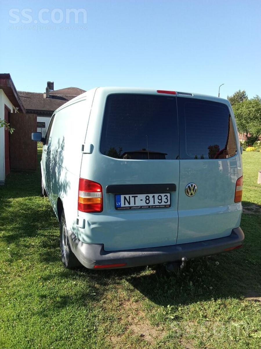 Volkswagen T5 2004 Saldus, ar dzinēja tilpumu 1.90 L un nobraukumu 355 tūkst. km par 4000 €, foto 5 vietnē AUTOMOTO.COM.LV