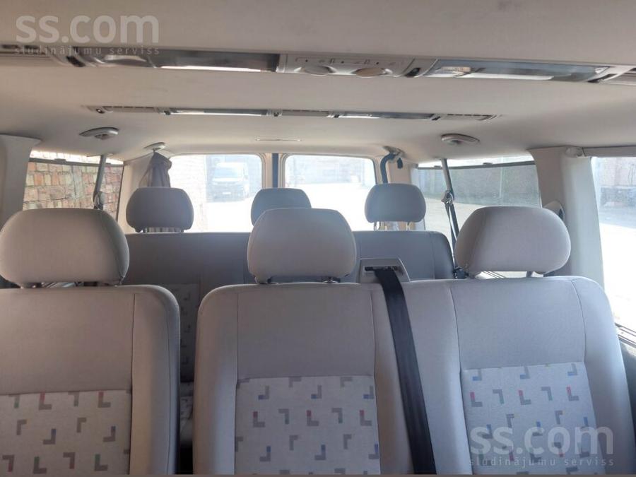 Volkswagen T5 2005 Rīga, ar dzinēja tilpumu 2.50 L un nobraukumu 296 tūkst. km par 3900 €, foto 5 vietnē AUTOMOTO.COM.LV
