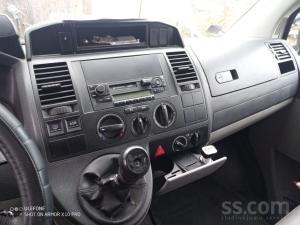 Volkswagen T5 2006 in Riga, with an engine capacity of 2.50 L and mileage of 308 thousand km for 4600 €, photo 10 on AUTOMOTO.COM.LV