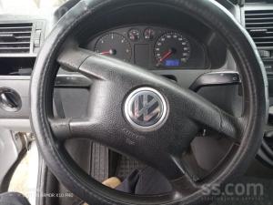 Volkswagen T5 2006 in Riga, with an engine capacity of 2.50 L and mileage of 308 thousand km for 4600 €, photo 11 on AUTOMOTO.COM.LV