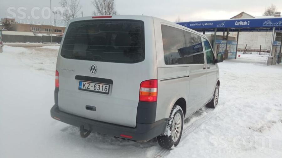 Volkswagen T5 2008 in Rezekne, with an engine capacity of 1.90 L and mileage of 369 thousand km for 4350 €, photo 3 on AUTOMOTO.COM.LV