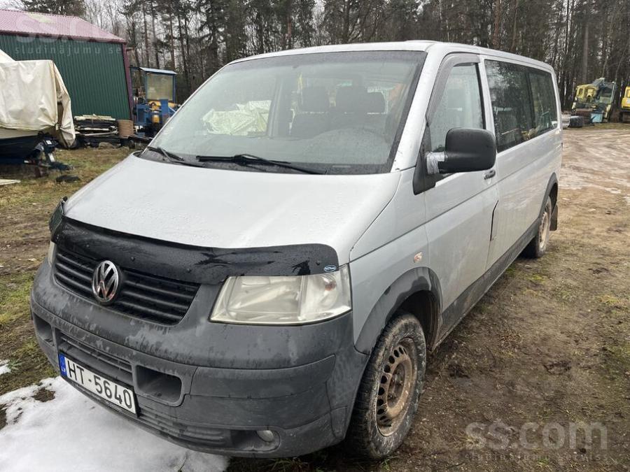 Volkswagen T5 2009 Bauska, ar dzinēja tilpumu 2.50 L un nobraukumu 384 tūkst. km par 4700 €, foto 7 vietnē AUTOMOTO.COM.LV