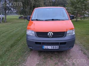 Orange Volkswagen T5 2004 in Valmiera, with an engine capacity of 1.90 L and mileage of 207 thousand km for 4900 €, photo 3 on AUTOMOTO.COM.LV