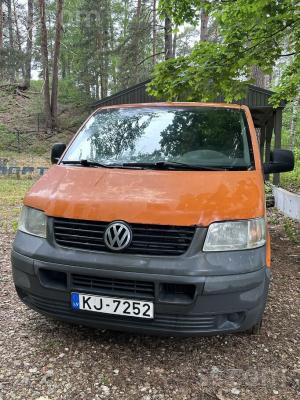 Orange Volkswagen T5 2005 in Riga, with an engine capacity of 2.50 L and mileage of 440 thousand km for 2700 €, photo 3 on AUTOMOTO.COM.LV