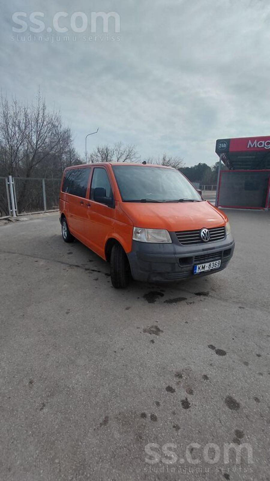 Oranžs Volkswagen T5 2006 Daugavpils, ar dzinēja tilpumu 1.90 L un nobraukumu 376 tūkst. km par 5000 €, foto 1 vietnē AUTOMOTO.COM.LV
