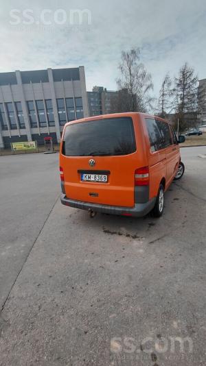 Oranžs Volkswagen T5 2006 Daugavpils, ar dzinēja tilpumu 1.90 L un nobraukumu 376 tūkst. km par 5000 €, foto 6 vietnē AUTOMOTO.COM.LV