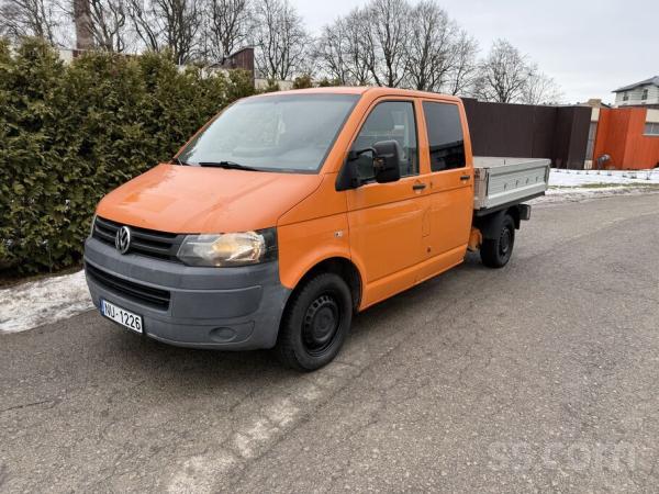 Oranžs Volkswagen T5 2010 Rīga, ar dzinēja tilpumu 2.00 L un nobraukumu 436 tūkst. km par 7500 €, foto 3 vietnē AUTOMOTO.COM.LV
