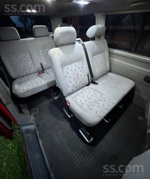 Red Volkswagen T5 2004 in Jekabpils, with an engine capacity of 1.90 L and mileage of 371 thousand km for 6800 €, photo 6 on AUTOMOTO.COM.LV