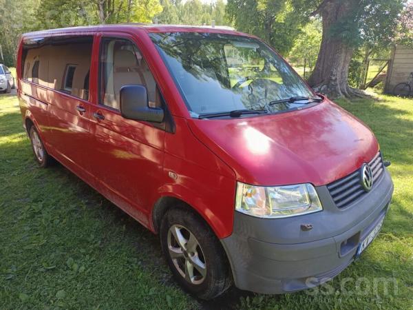 Red Volkswagen T5 2005 in Ventspils, with an engine capacity of 2.00 L and mileage of 530 thousand km for 4500 €, photo 1 on AUTOMOTO.COM.LV
