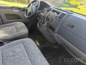 Sarkans Volkswagen T5 2005 Ventspils, ar dzinēja tilpumu 2.00 L un nobraukumu 530 tūkst. km par 4500 €, foto 7 vietnē AUTOMOTO.COM.LV