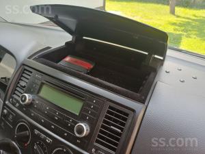 Красный Фольксваген Т5 2007 в Рига, объемом двигателя 2.50 л и пробегом 201 тыс. км за 6400 €, фото 10 на AUTOMOTO.COM.LV