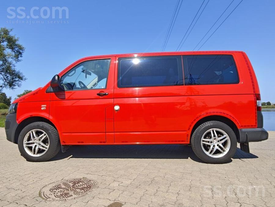 Sarkans Volkswagen T5 2013 Liepāja, ar dzinēja tilpumu 2.00 L un nobraukumu 291 tūkst. km par 11550 €, foto 9 vietnē AUTOMOTO.COM.LV