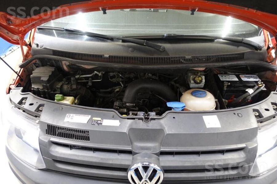 Sarkans Volkswagen T5 2013 Liepāja, ar dzinēja tilpumu 2.00 L un nobraukumu 291 tūkst. km par 11550 €, foto 15 vietnē AUTOMOTO.COM.LV