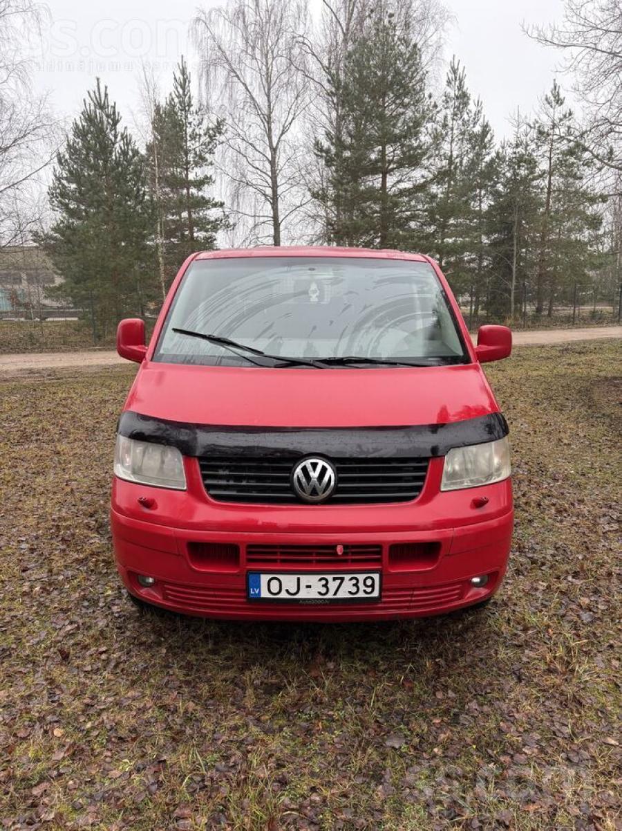 Red Volkswagen T5 2004 in Tukums, with an engine capacity of 1.90 L and mileage of 415 thousand km for 4450 €, photo 2 on AUTOMOTO.COM.LV