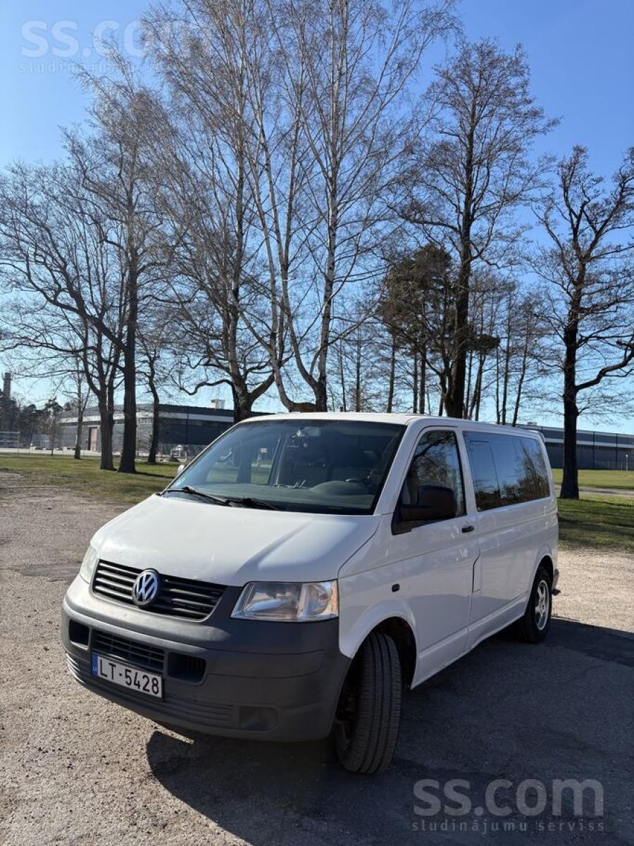 Balts Volkswagen T5 2004 Liepāja, ar dzinēja tilpumu 1.90 L un nobraukumu 461 tūkst. km par 5195 €, foto 6 vietnē AUTOMOTO.COM.LV