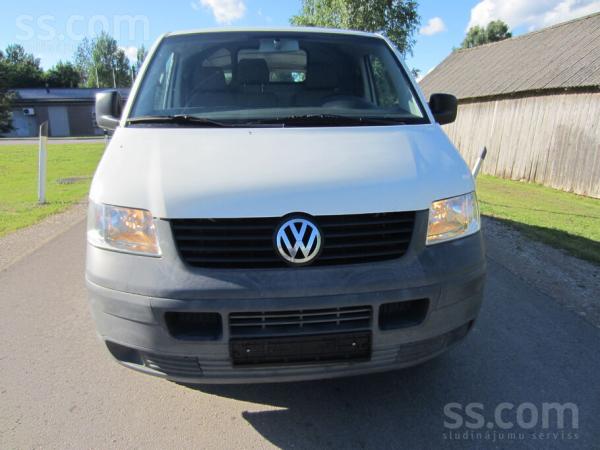 Balts Volkswagen T5 2004 Rīga, ar dzinēja tilpumu 1.90 L un nobraukumu 450 tūkst. km par 2850 €, foto 3 vietnē AUTOMOTO.COM.LV