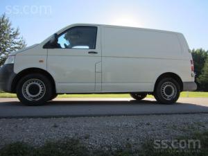 White Volkswagen T5 2004 in Riga, with an engine capacity of 1.90 L and mileage of 450 thousand km for 2850 €, photo 6 on AUTOMOTO.COM.LV