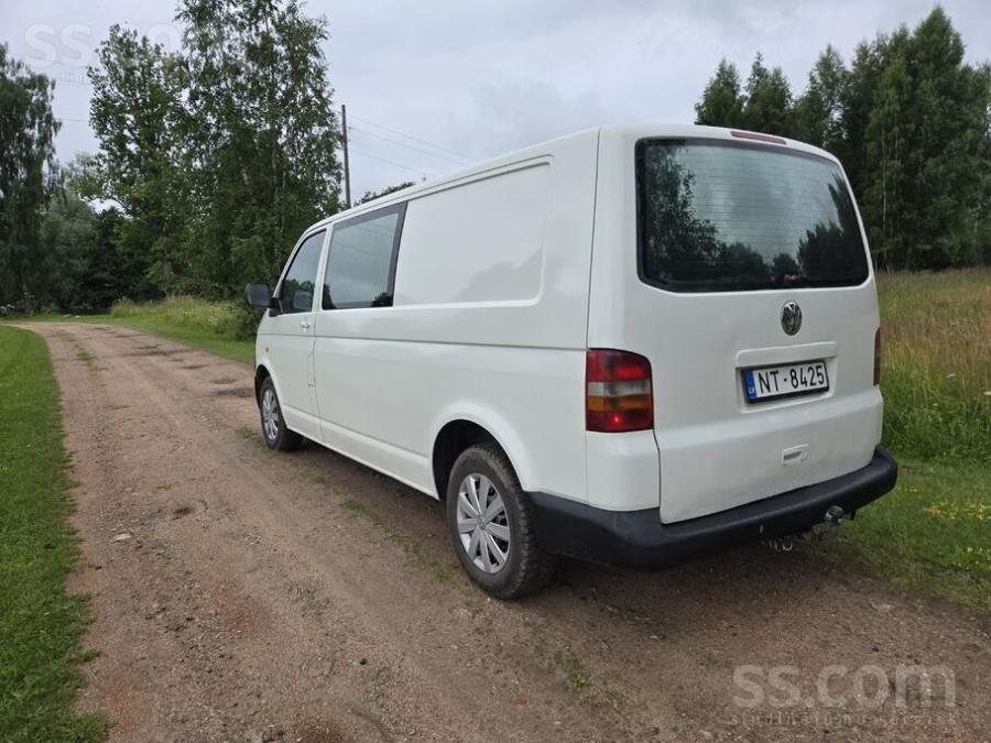 Белый Фольксваген Т5 2004 в Кулдига, объемом двигателя 1.90 л и пробегом 588 тыс. км за 3800 €, фото 5 на AUTOMOTO.COM.LV