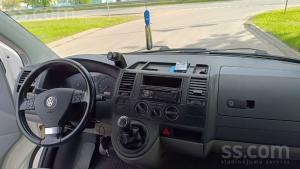 Balts Volkswagen T5 2005 Rīga, ar dzinēja tilpumu 2.50 L un nobraukumu 387 tūkst. km par 3700 €, foto 10 vietnē AUTOMOTO.COM.LV