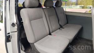 Balts Volkswagen T5 2005 Rīga, ar dzinēja tilpumu 2.50 L un nobraukumu 387 tūkst. km par 3700 €, foto 12 vietnē AUTOMOTO.COM.LV