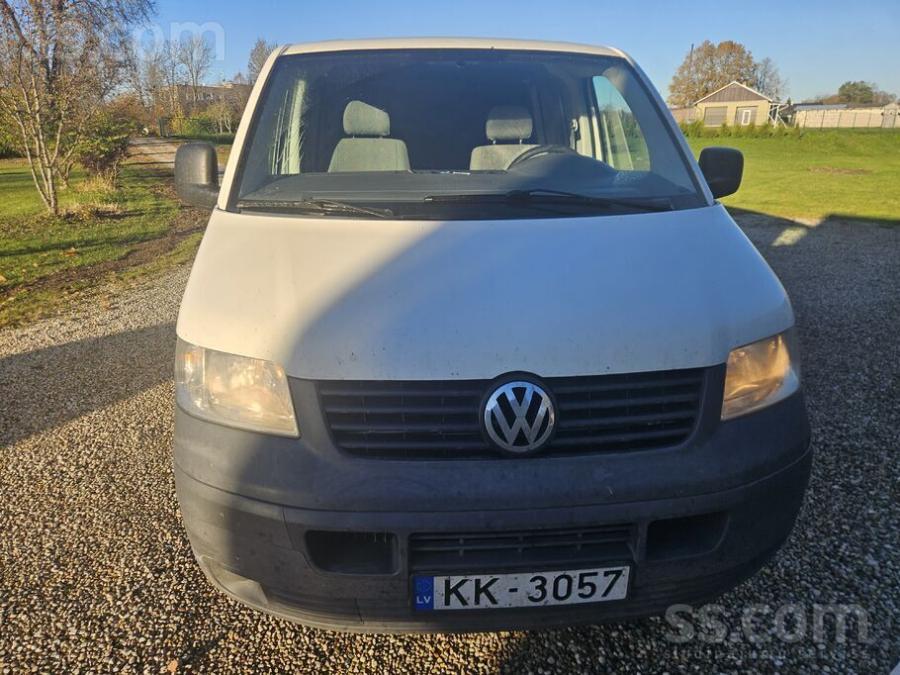 Balts Volkswagen T5 2005 Valka, ar dzinēja tilpumu 1.90 L un nobraukumu 363 tūkst. km par 3300 €, foto 11 vietnē AUTOMOTO.COM.LV