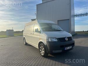 White Volkswagen T5 2005 in Riga, with an engine capacity of 1.90 L and mileage of 666 thousand km for 3900 €, photo 4 on AUTOMOTO.COM.LV
