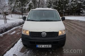 Белый Фольксваген Т5 2005 в Юрмала, объемом двигателя 1.90 л и пробегом 484 тыс. км за 2350 €, фото 14 на AUTOMOTO.COM.LV