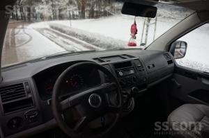 Белый Фольксваген Т5 2005 в Юрмала, объемом двигателя 1.90 л и пробегом 484 тыс. км за 2350 €, фото 16 на AUTOMOTO.COM.LV