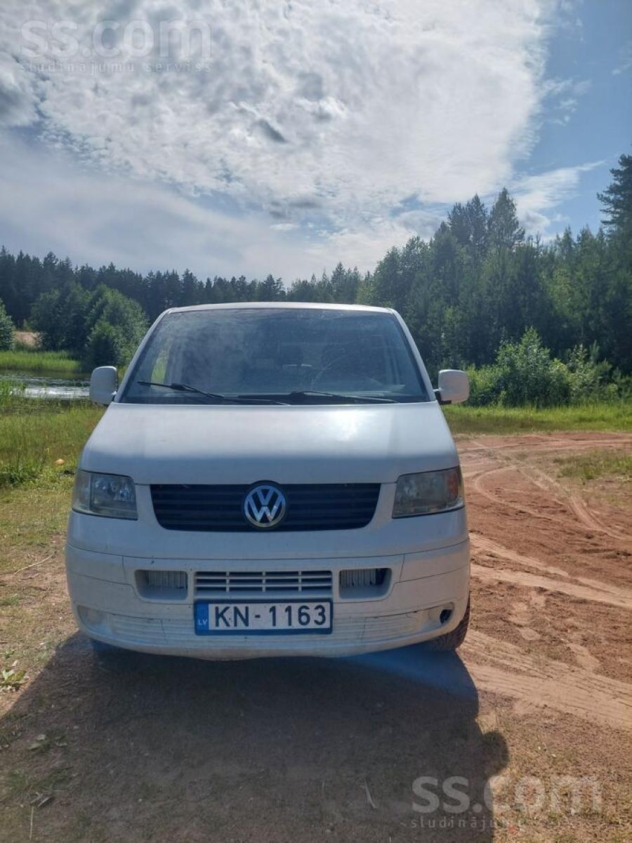 Balts Volkswagen T5 2005 Madona, ar dzinēja tilpumu 1.90 L un nobraukumu 420 tūkst. km par 3200 €, foto 4 vietnē AUTOMOTO.COM.LV